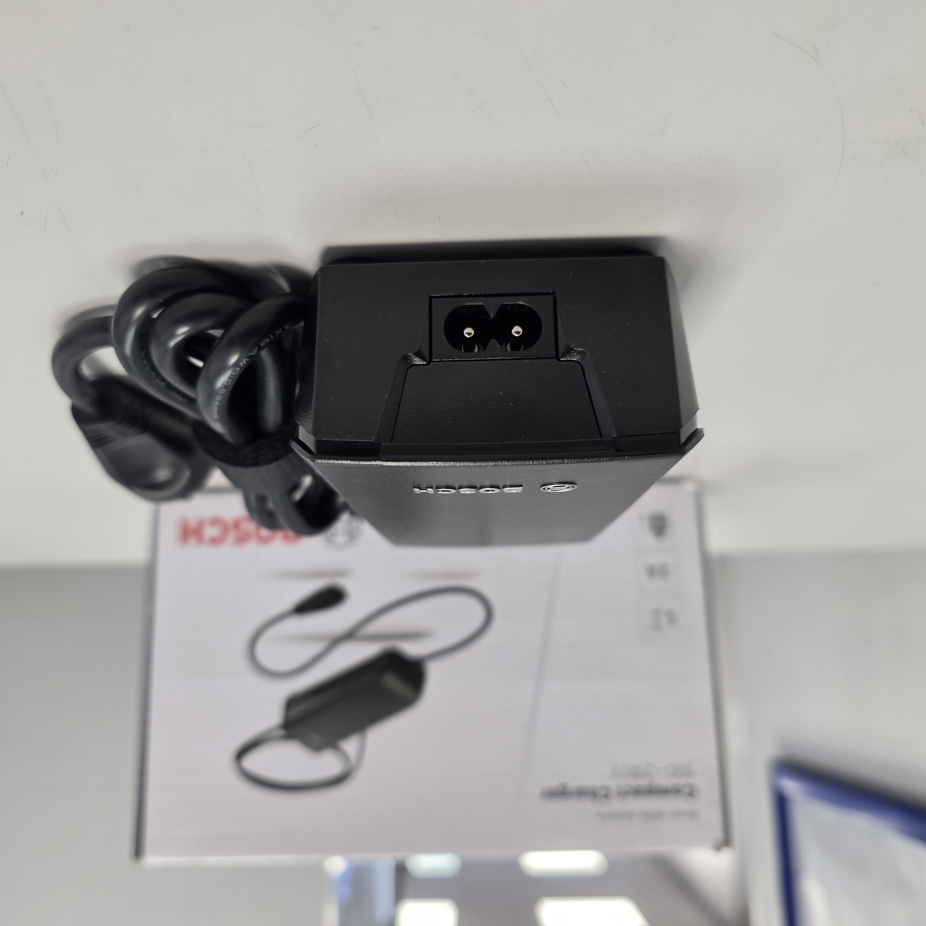 New Bosch eBike Compact 2A Battery Charger 100-240V Smart Chargers ...